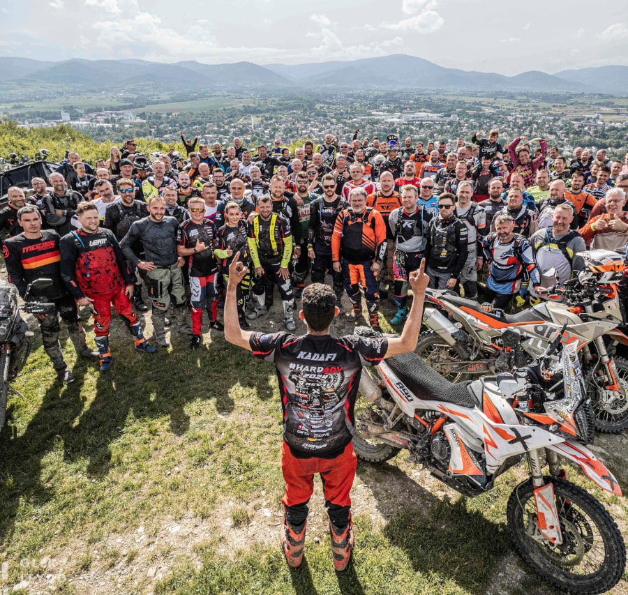 HARD ADV WEEKED 2025